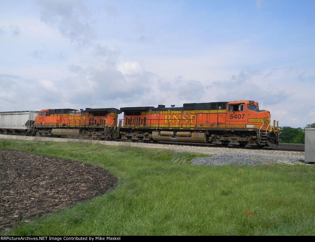 BNSF 5407